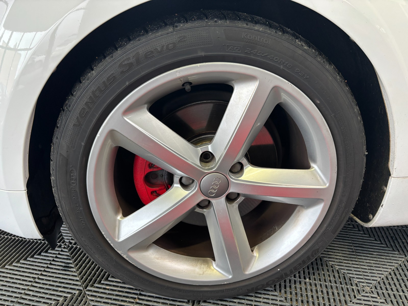 AUDI TT COUPE 2.0 TFSI 200 S line | TRANSAKAUTO LA ROCHELLE