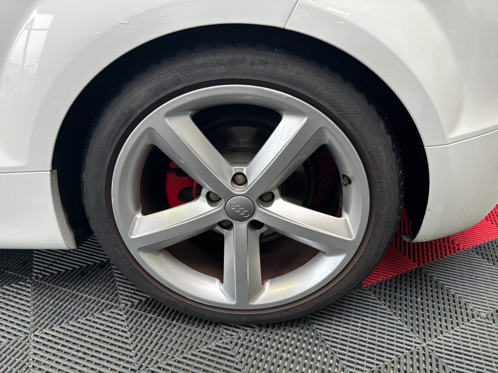 AUDI TT COUPE 2.0 TFSI 200 S line | TRANSAKAUTO LA ROCHELLE